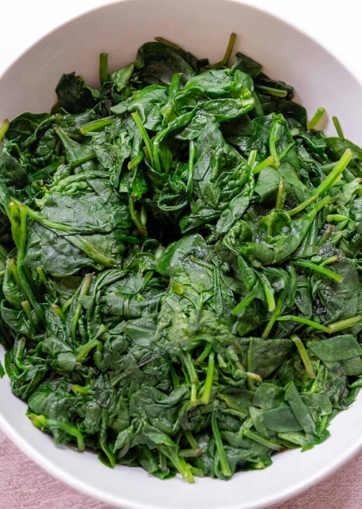 The Best Channa Saag(Pālak) Ever! - Delicious Curry | Dill and Thyme