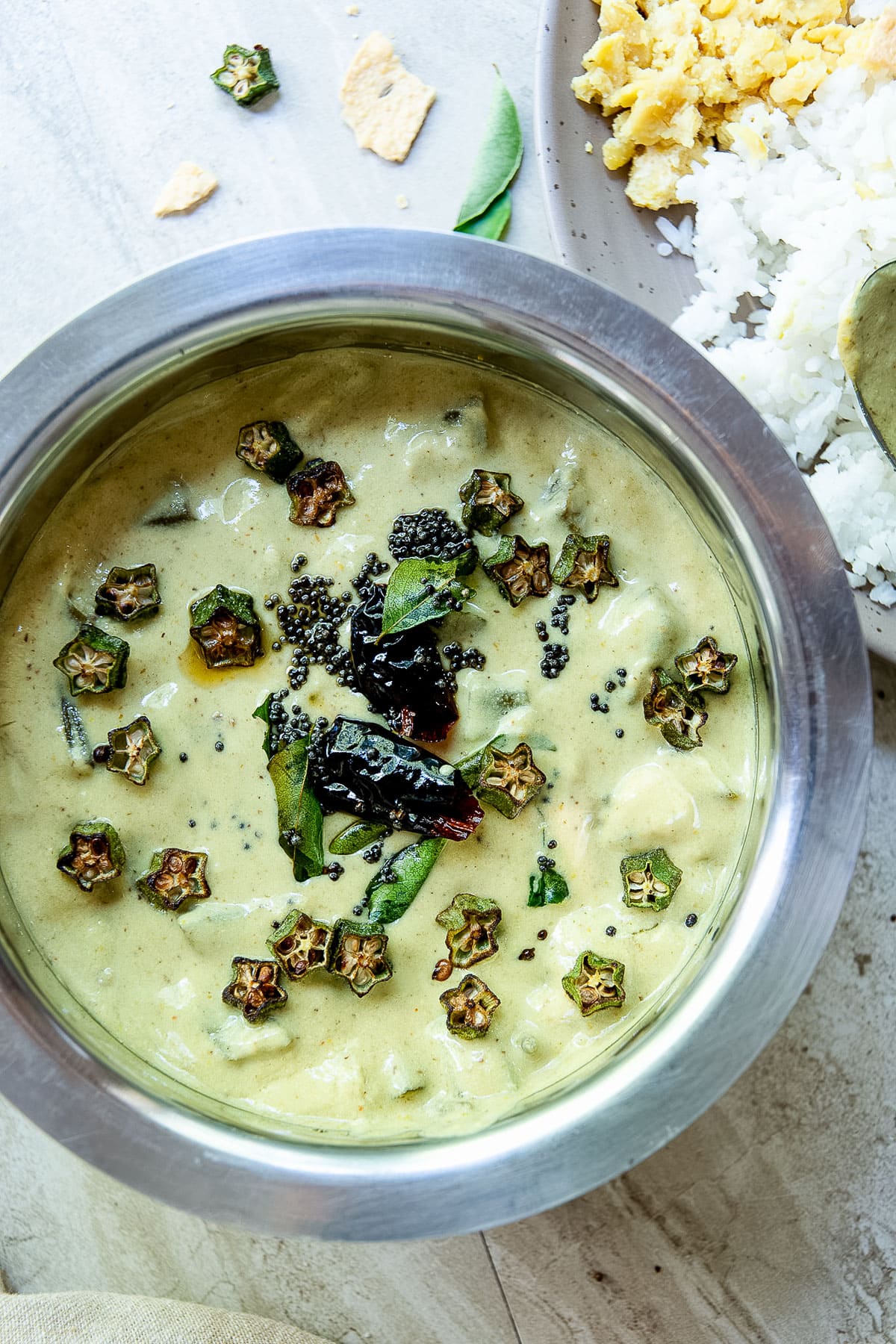 Mor Kuzhambu (Buttermilk stew with okra) | Dill and Thyme